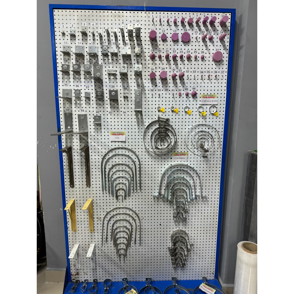 Shackles Omega Water Pipes - Water Pipes Of All Kinds Of Stock Sizes ...