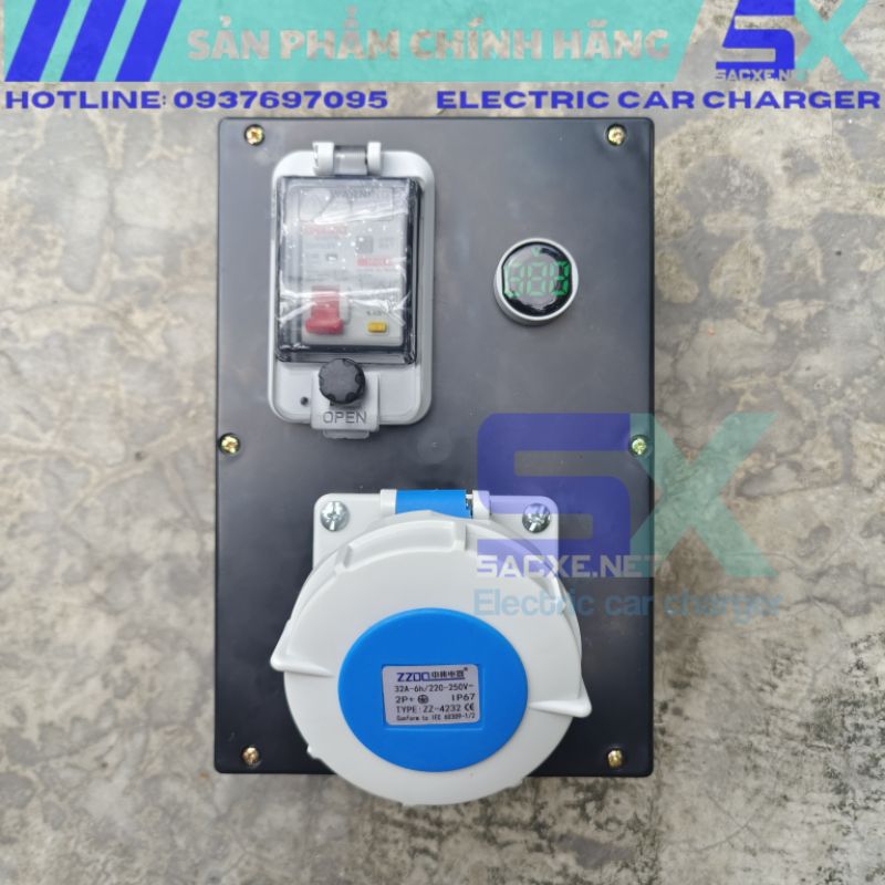 Mini electrical box cabinet to charge VinFast electric vehicle at home ...