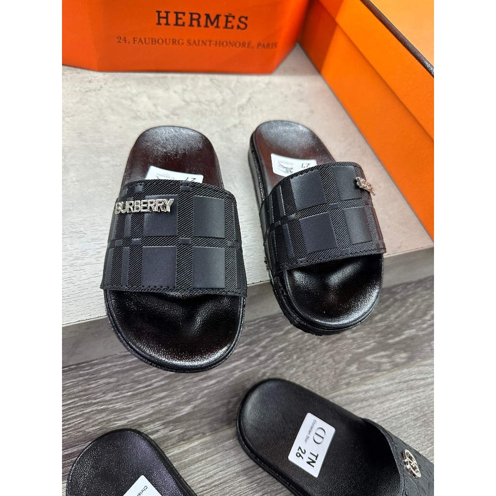 Bbry Baby Slippers With Leather Straps And Label New Super Pretty (MNG ...