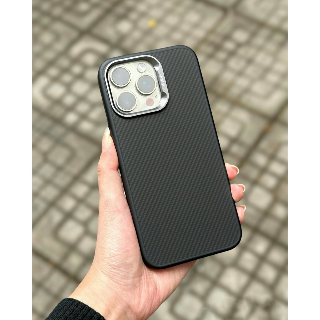 Likgus Anti-fingerprint Carbon Fiber Case for iPhone 16 Pro/ 15 Pro,15 ...