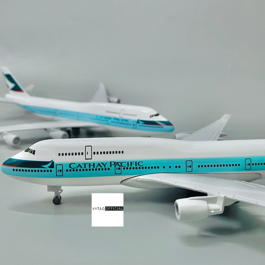 Cathay Pacific aviation aircraft model (20cm) scale 1/400 with wheels ...