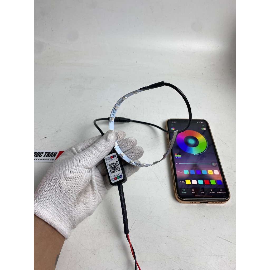 Devil's Eye LED ring (DE) adjusts color via App on phone | Shopee Malaysia