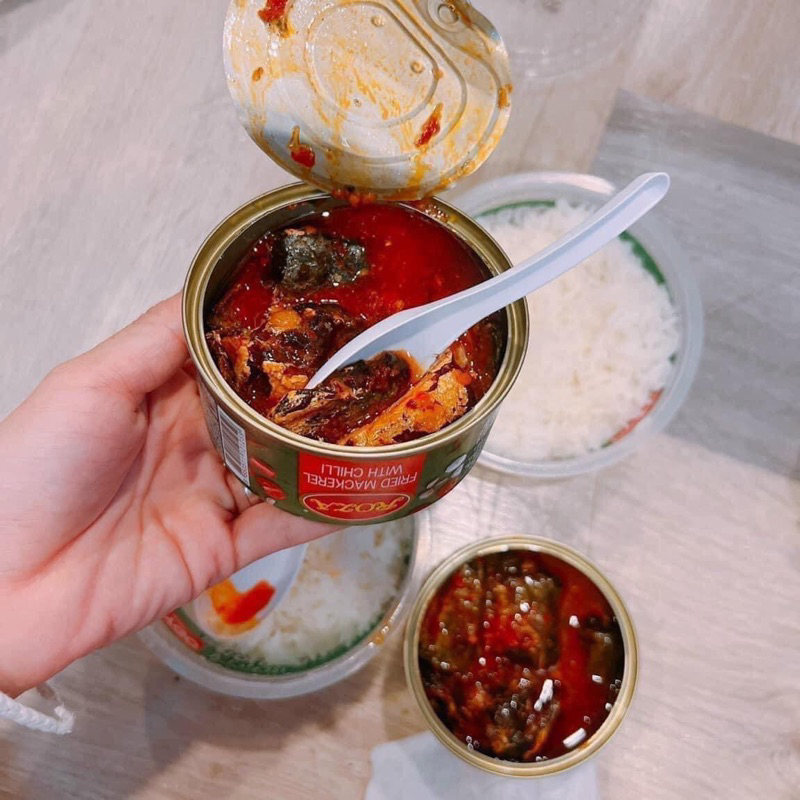 1 box of Fried Mackerel with Thai Roza Spicy and Sour Sauce, Genuine ...