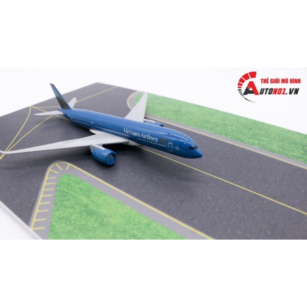 Compilation of runway airport Diorama for aircraft 16cm & 20cm size ...