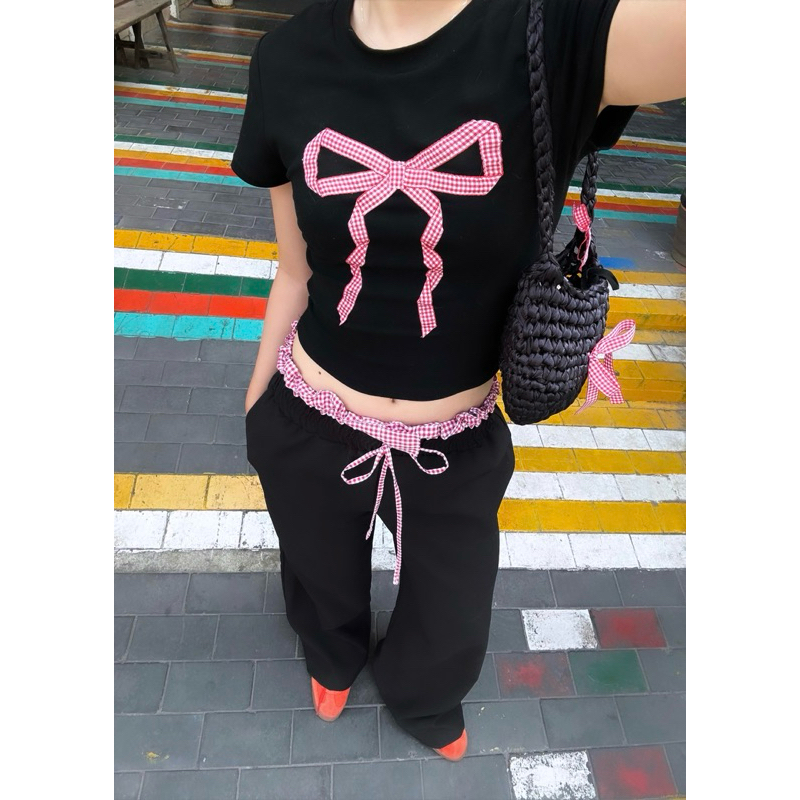 Red Gingham Ribbon Pants - Low-waisted Pants with ruffles and a Red ...