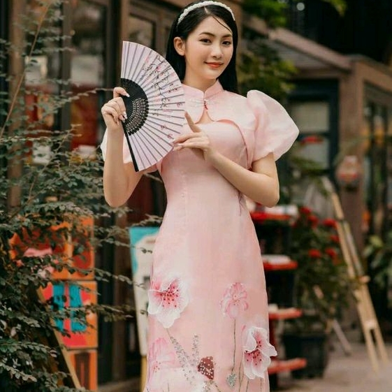 Modernized Mong Diep ao dai with high-end design | Shopee Malaysia