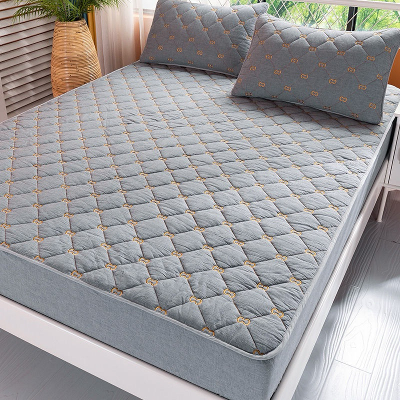 Thai Tran Silk Bedding Set with Embroidered Cotton and 2 Pillowcases of ...