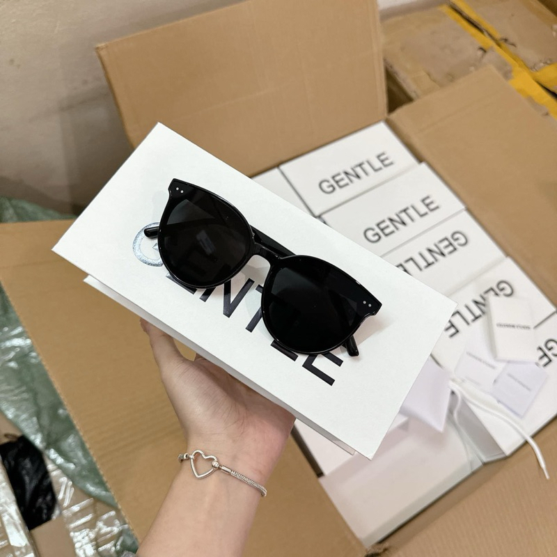 Eyeglasses full box White box | Shopee Malaysia