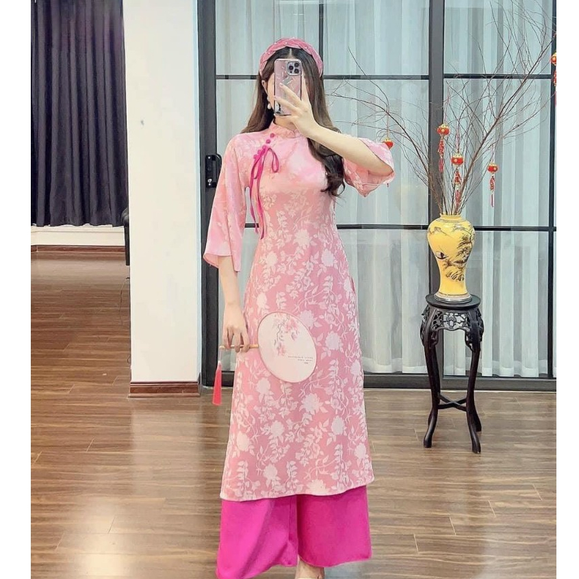 Renovated ao dai with two silk brocade panels, very beautiful ...