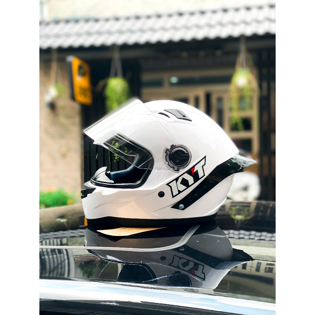 (Select model) Glossy WHITE AGU HELMET WITH CAT EARS AND WIND TAIL ...