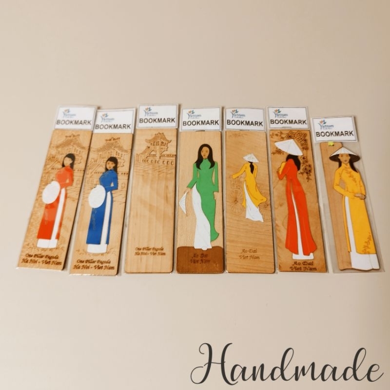 Wooden bookmark with 3D engraving of Vietnamese ao dai, book clip ...