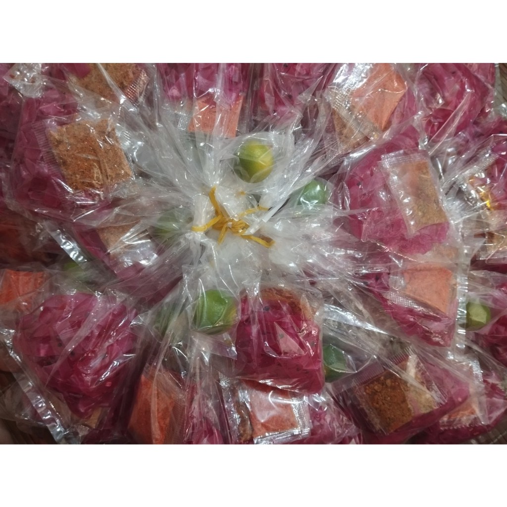 String and squeeze dragon fruit sate kumquat (10 packs) | Shopee Malaysia