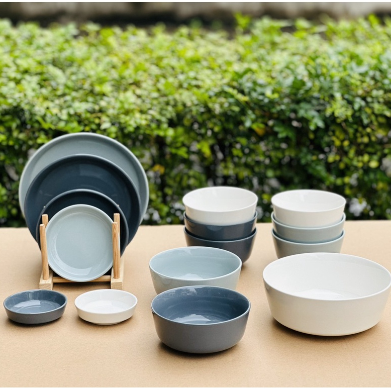 Ceramic dinnerware set designed for 6 people and 15 Piece Mono - Erato ...