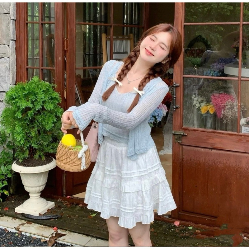 Short skirt with lace spread shape Midi lace Korean Ulzzang | Shopee ...