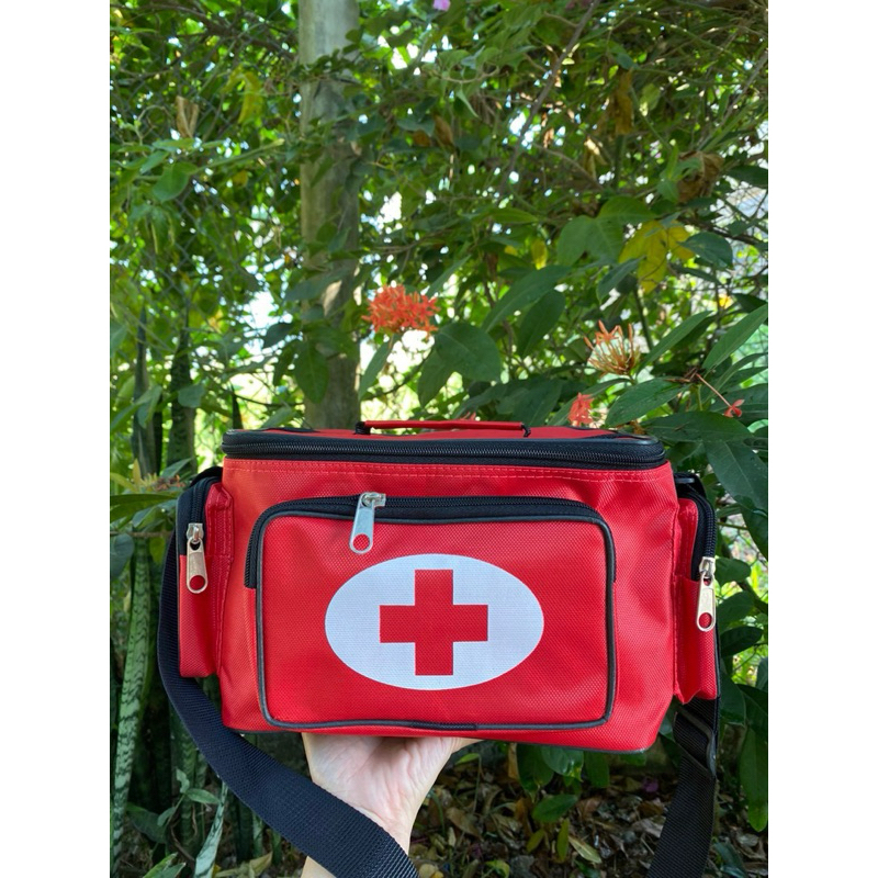 First aid bag, medical bag (black and red) | Shopee Malaysia