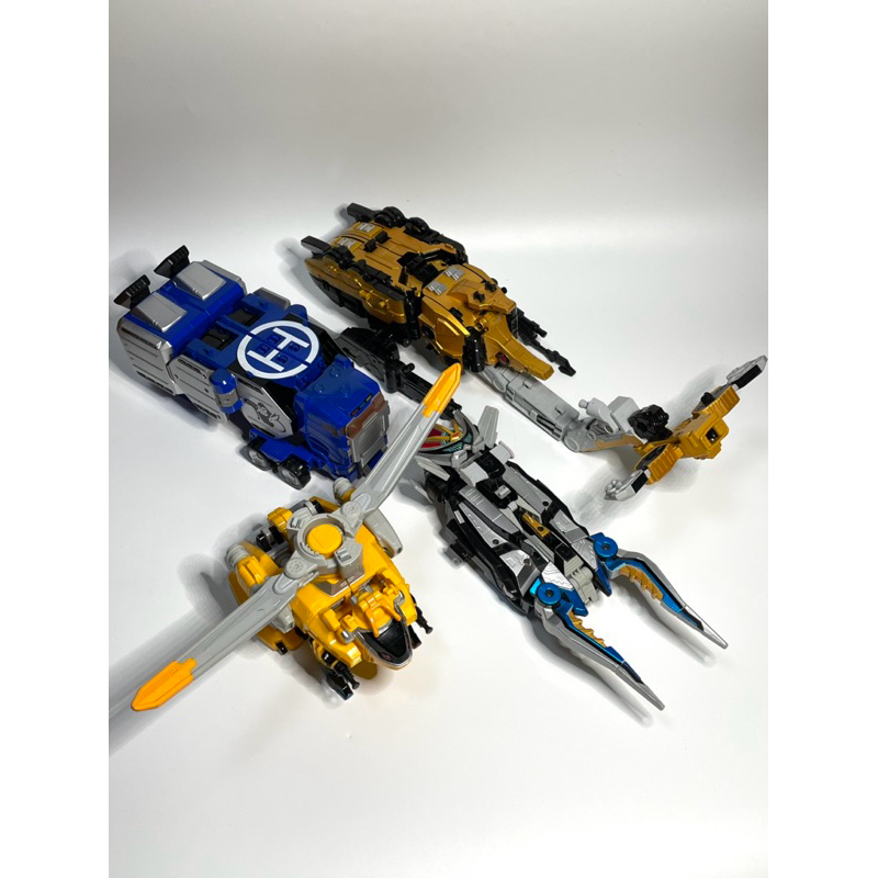Genuine DX Great Go-Buster Model Bandai Tokumei Sentai Go Busters ...