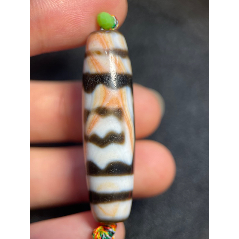 Tibetan Dzi Kim bird black and white red sand feng shui size 40*12mm ...