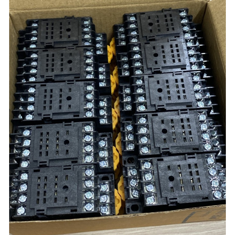 (China) Pyf14a Intermediary Relay Plug (PYF-14A) 14 Pins Cheap Flat ...