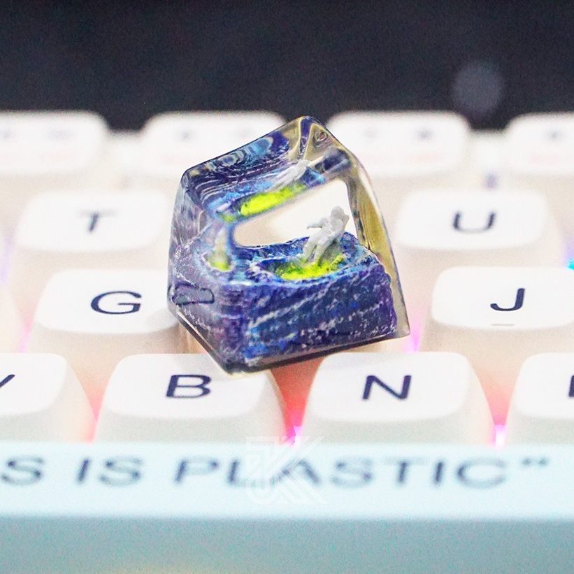 Astronaut Resin Keycap - Unique Resin Keycap Shock | Shopee Malaysia