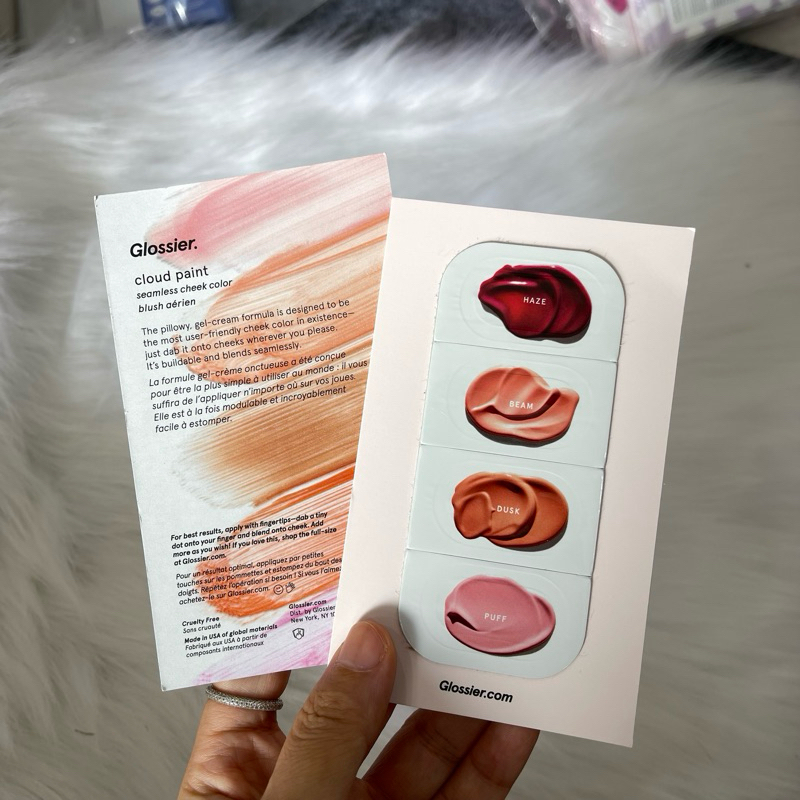 Sample Glossier Cloud Paint 4-Cell Blush - Glossier Cream Blush Test ...
