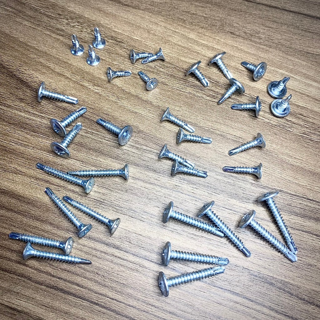 Self-drilling screws, drilling iron, wood, plastic, corrugated iron ...