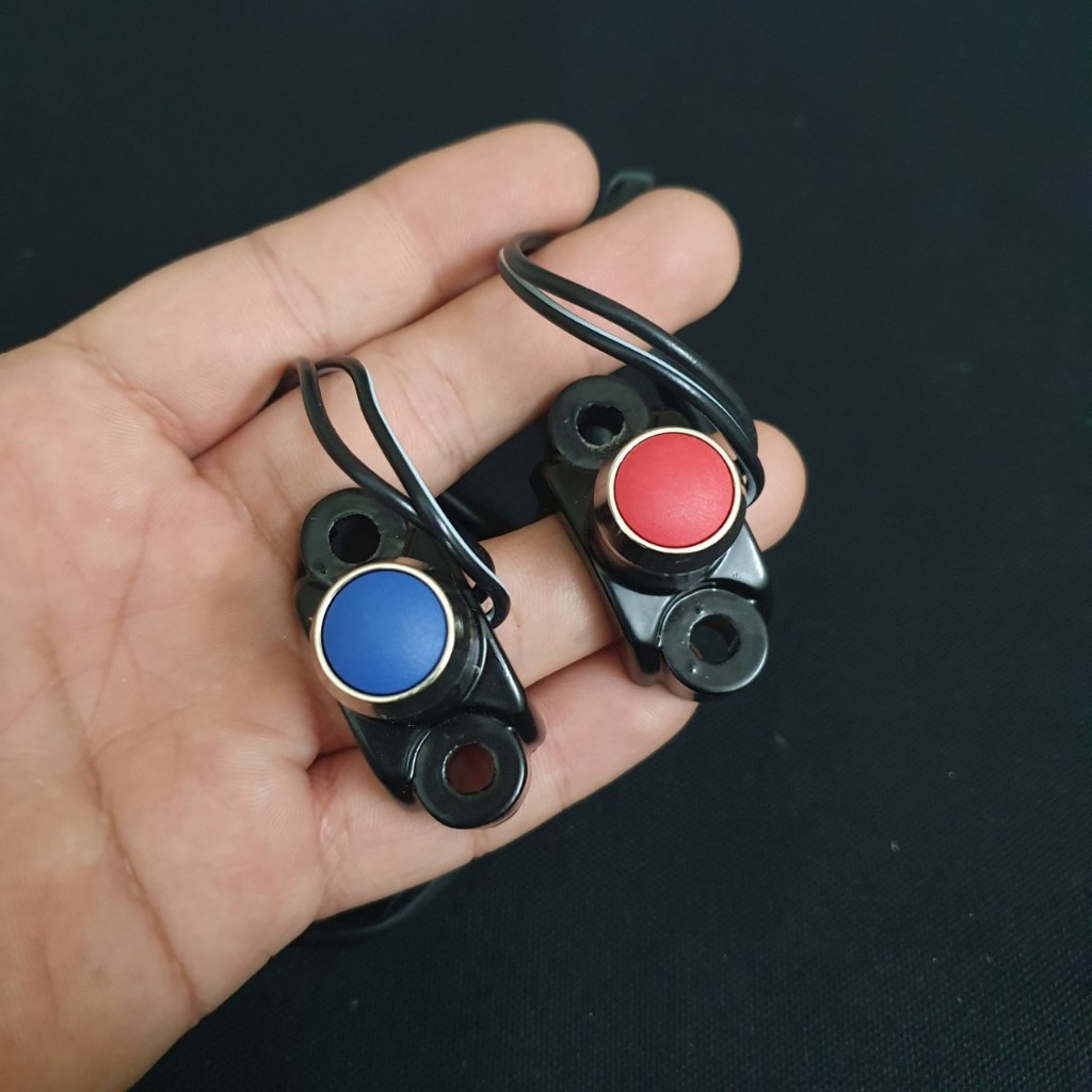 Release push button - Release push button mounted on ceiling handlebars ...