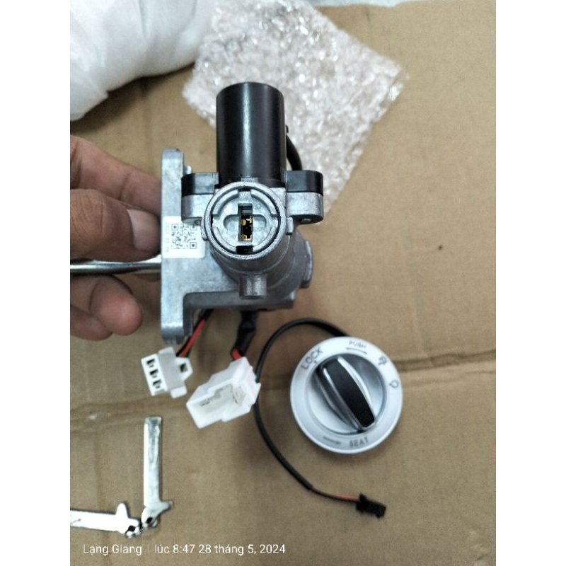 Genuine yadea s3 electric car lock set | Shopee Malaysia