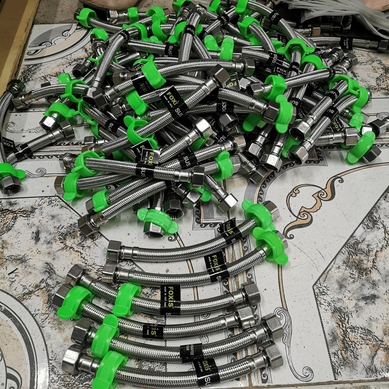 304 stainless steel water supply line for water heaters, toilets ...