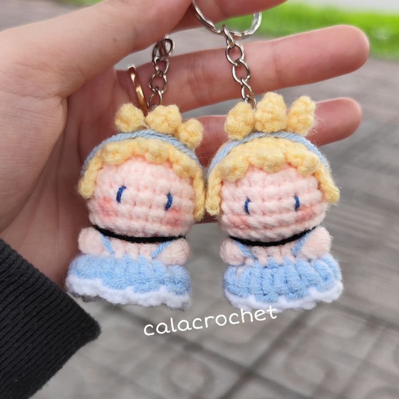 Mini Cinderella keychain made of handmade wool (real photo taken by the ...