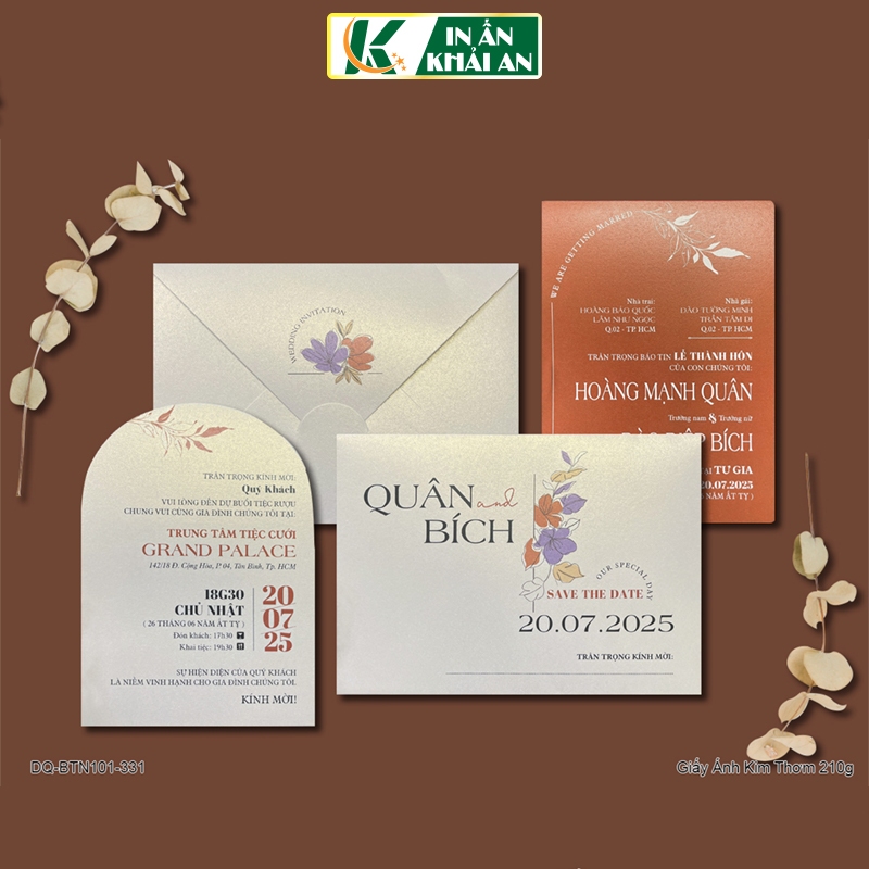 Horizontal wedding invitation 17.6x12.6cm, 210gsm Fragrant Metallic ...