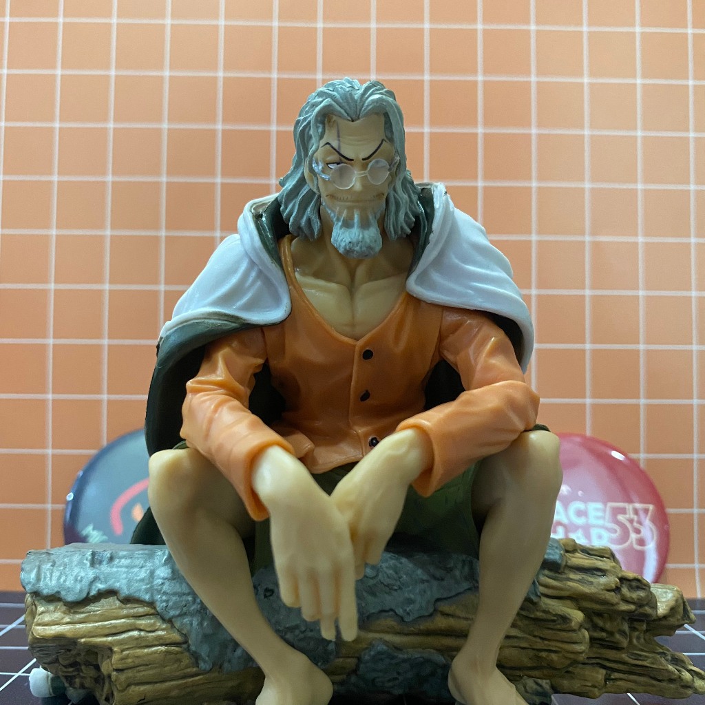 Silvers Rayleigh One Piece Figure - With Box | Shopee Malaysia