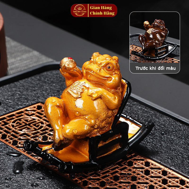 Old Toad Tea Table Toy with Pipe that Changes Color When Pouring ...