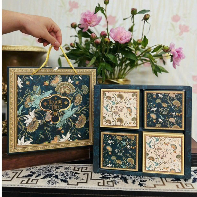 2024 4-CAKE MID-AUTUMN BOX + HANDBAG INCLUDED (BACH DUONG, BACH LAN ...