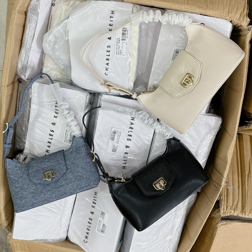 Women's Cross-Bags + Slingshotch Clips size 24 Classic baguette Shapes ...
