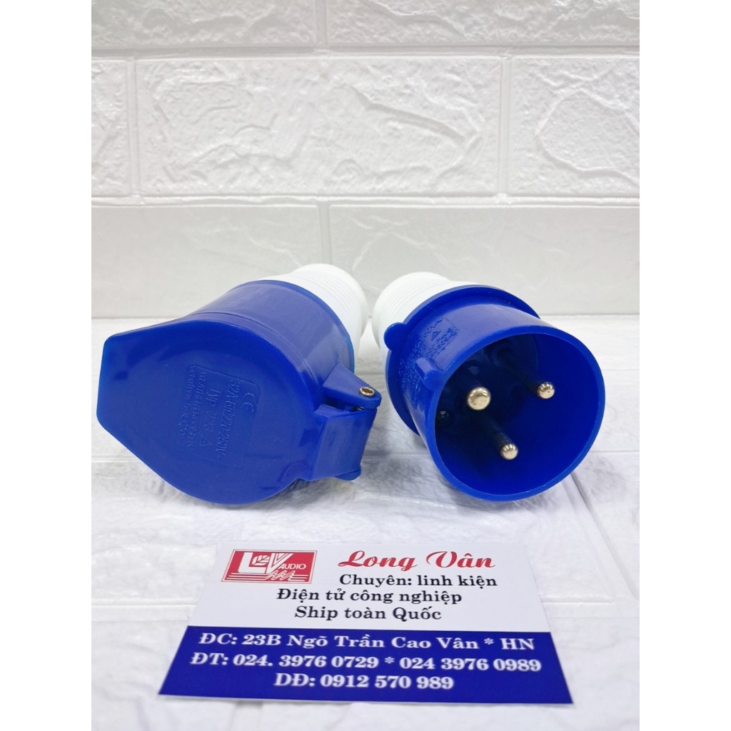3-pin -220V - 16A - 32A Industrial Plug Set - Portable - Fixed ...
