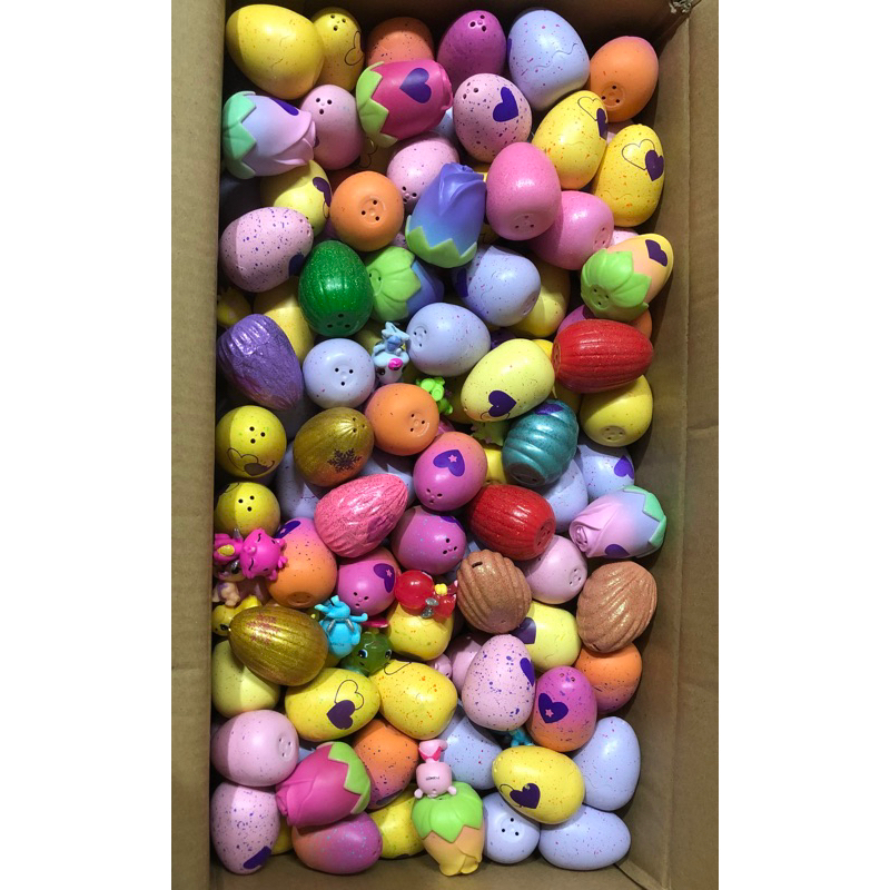 Hatchimals hatching egg toy with many versions for season 1 to season ...