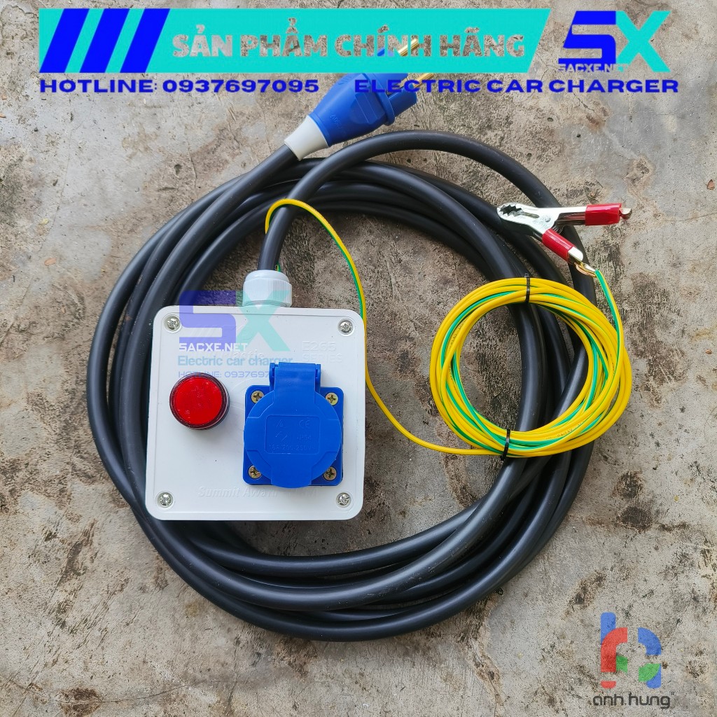 Car Charging Grounded Power Socket with Real Ground Wire - VinFast 2 ...