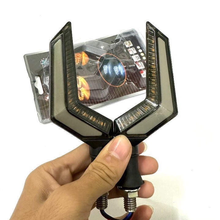 Chinese Z-shaped turn signals led to chase audi folding for 12v ...