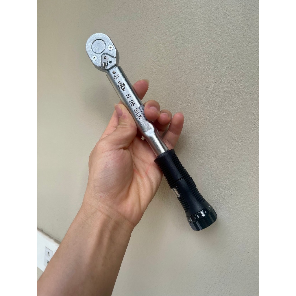 Japanese Kanon torque wrench N25GLK torque range 5-25Nm - Preset torque ...