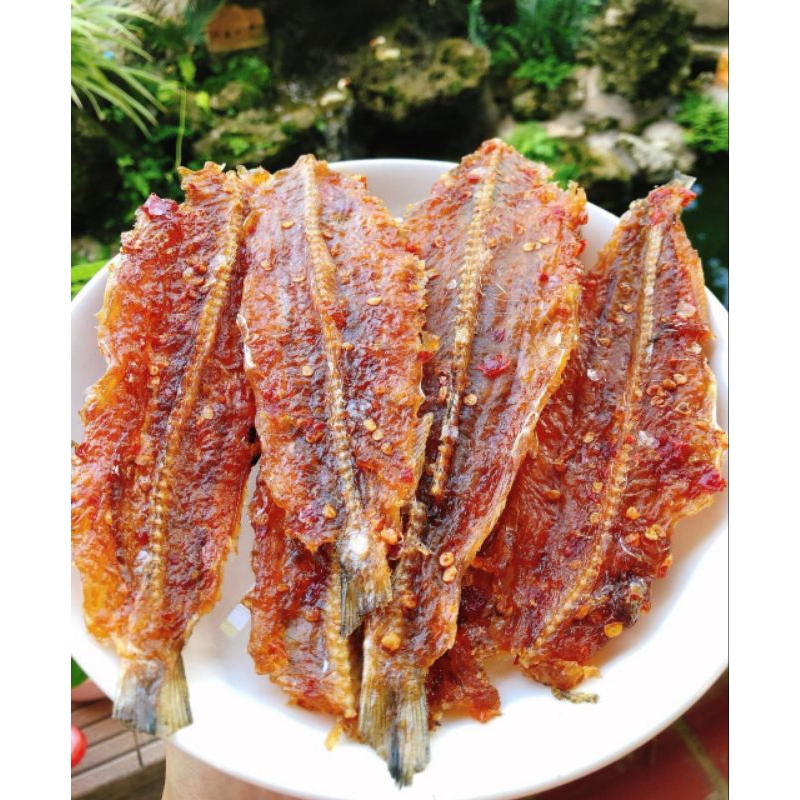Dried termite fish seasoned with spices, delicious meat, sweet taste, 0 ...