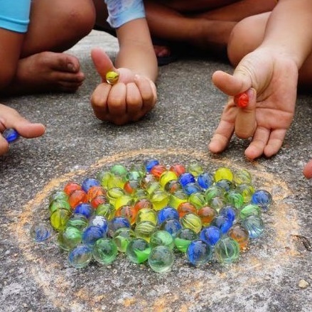 Combo of 15 childhood marbles - Ball shooting game for boys and girls ...