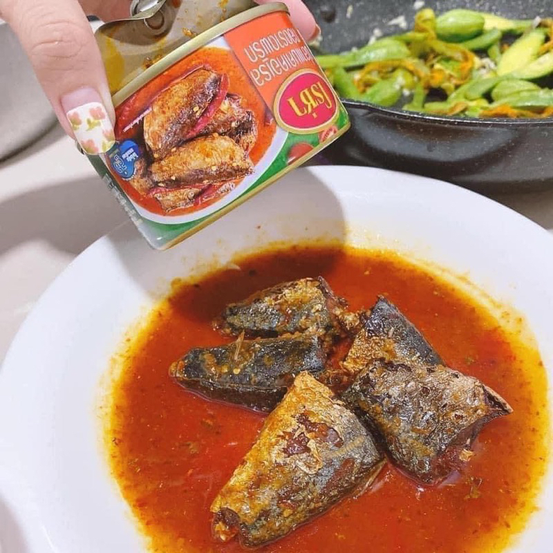 1 Pack Of Famous Thai Roza Tomato Sauce Mackerel Super Delicious (4 Box ...