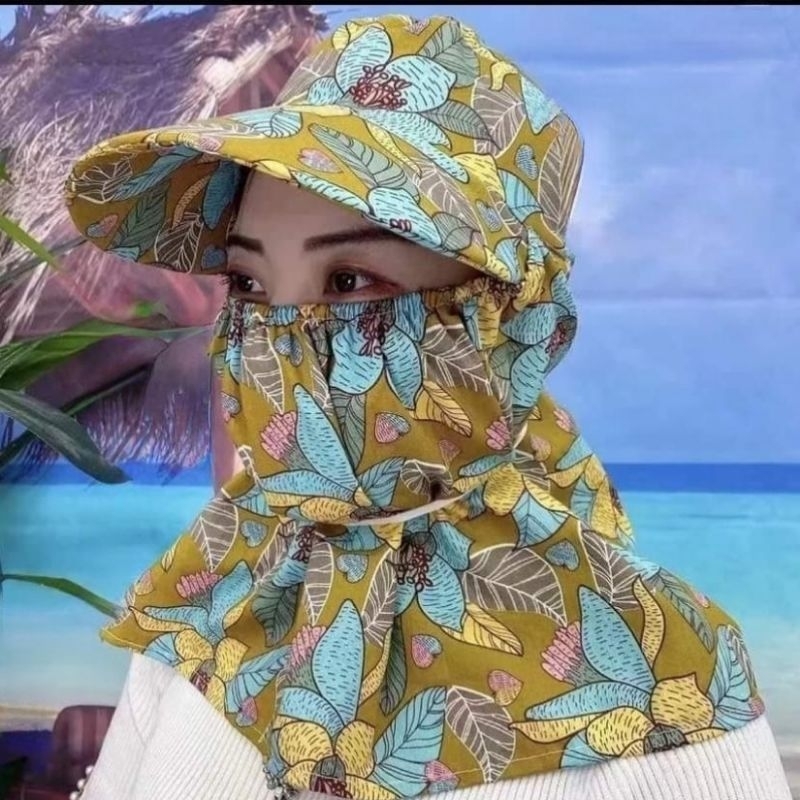 Hood with scarf that covers the entire neck, protects the neck in the ...
