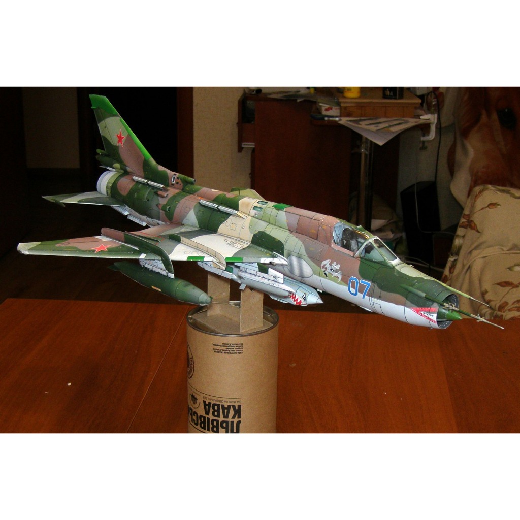 The Air Force Injection Paper Model Belongs To The Air-Vietnam Air ...