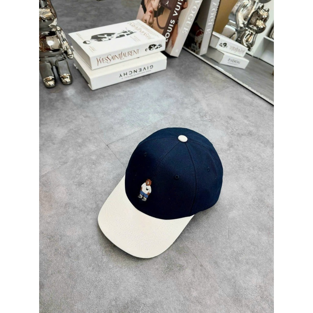 Men's And Women'S Cap, High-Class Hat, Super Beautiful, W Bear ...