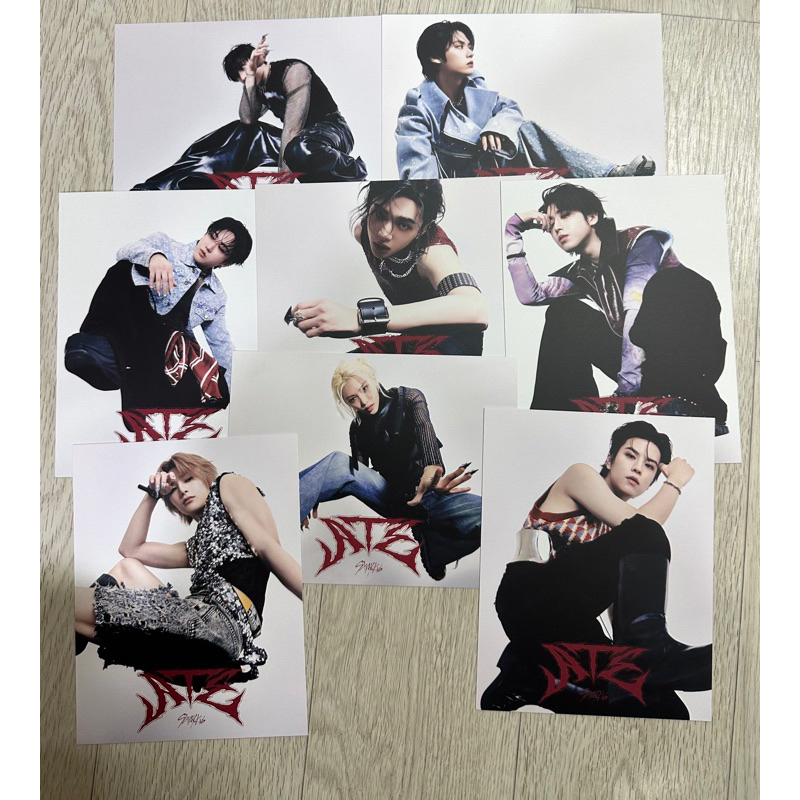 Image "Picture Set" Stray Kids Letter version | Shopee Malaysia