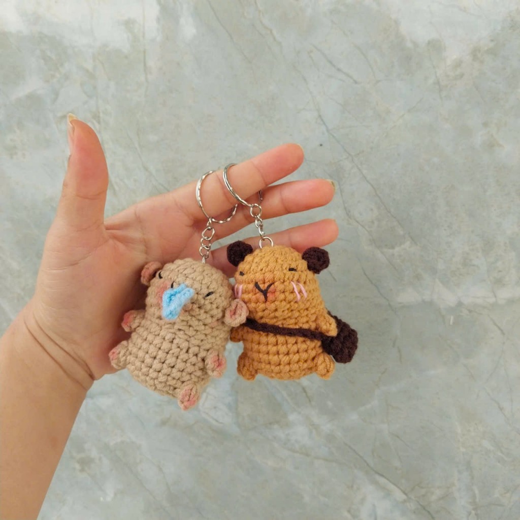 Lovely wool capybara keychain made in me | Shopee Malaysia