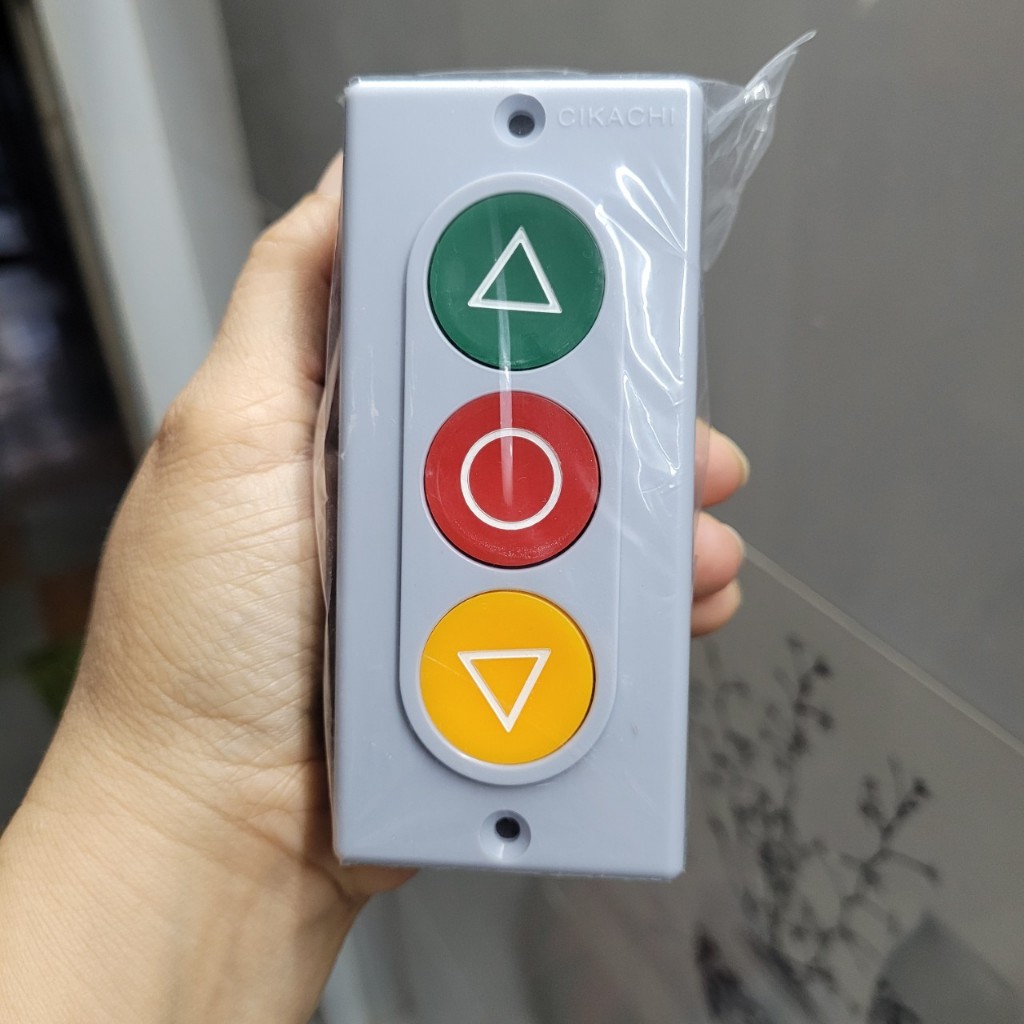 Cikachi pb-3b 5a-250vac push button box switch. | Shopee Malaysia