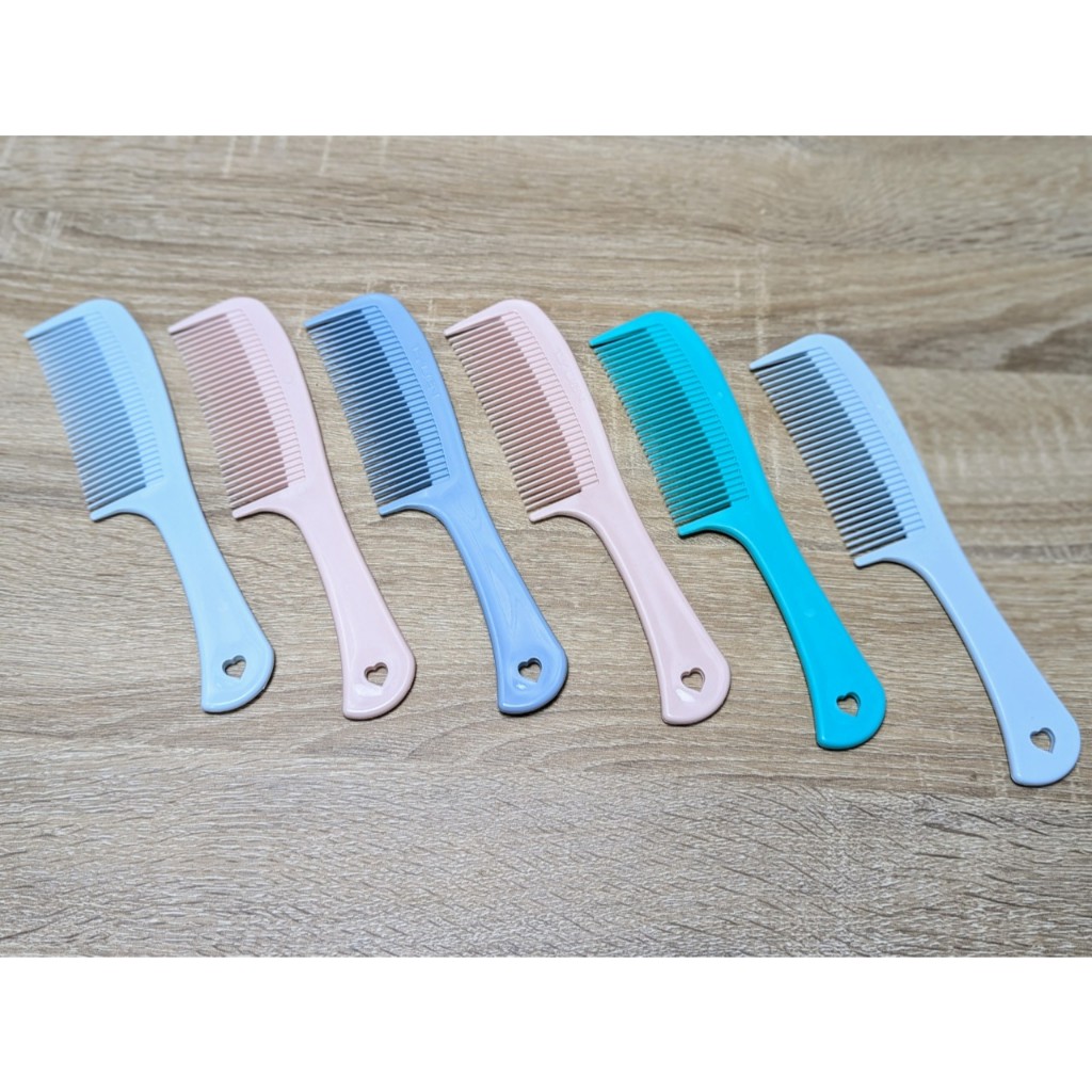 Plastic hair comb in pastel colors TLI | Shopee Malaysia