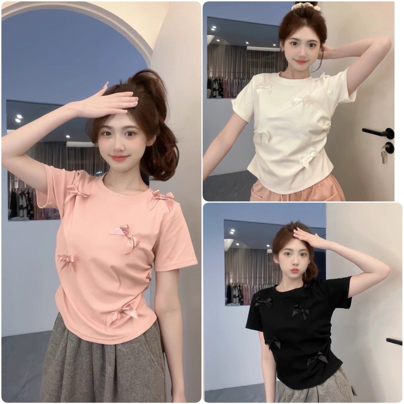 Cute 5-Bow Female T-Shirt With A Cute Baby Teen Female T-Shirt Hugging ...